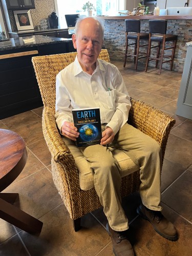 Authors offer climate change solutions – Sylvania Advantage